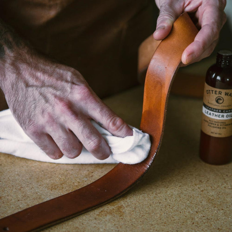 Otter Wax Leather Oil | Premium All-Natural Polishing Conditioner
